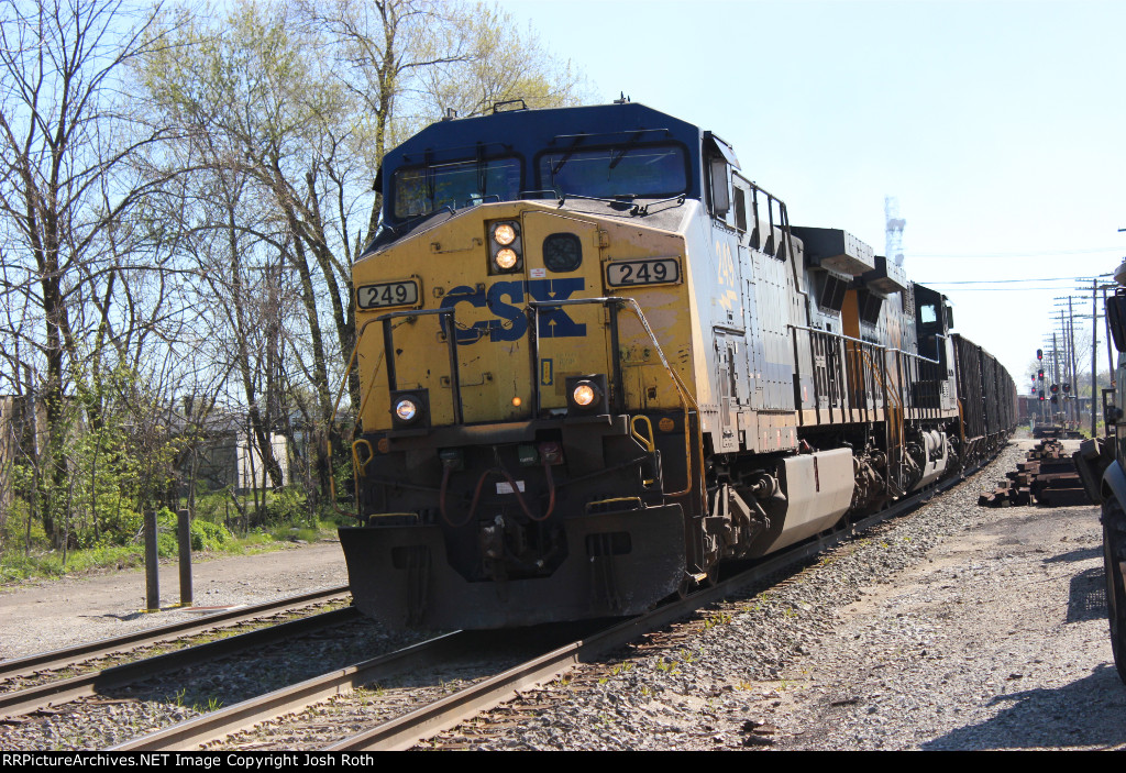 CSX 249 & CSX 261